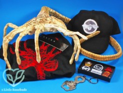A-Box July 2017 Alien Covenant Box Review - 2 Little Rosebuds