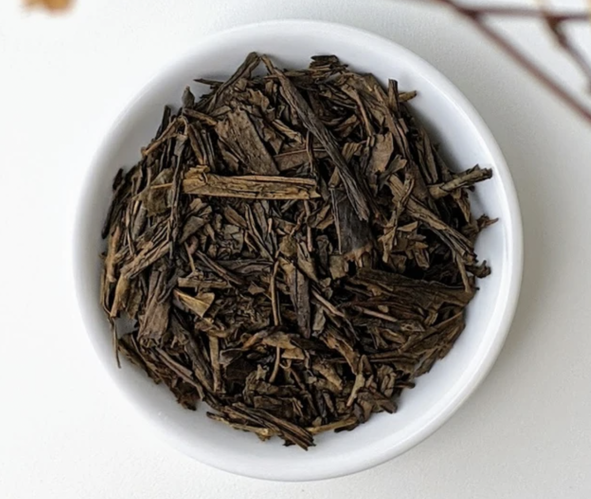 Amoda Tea November 2021 Tea Subscription Box Review - 2 Little Rosebuds