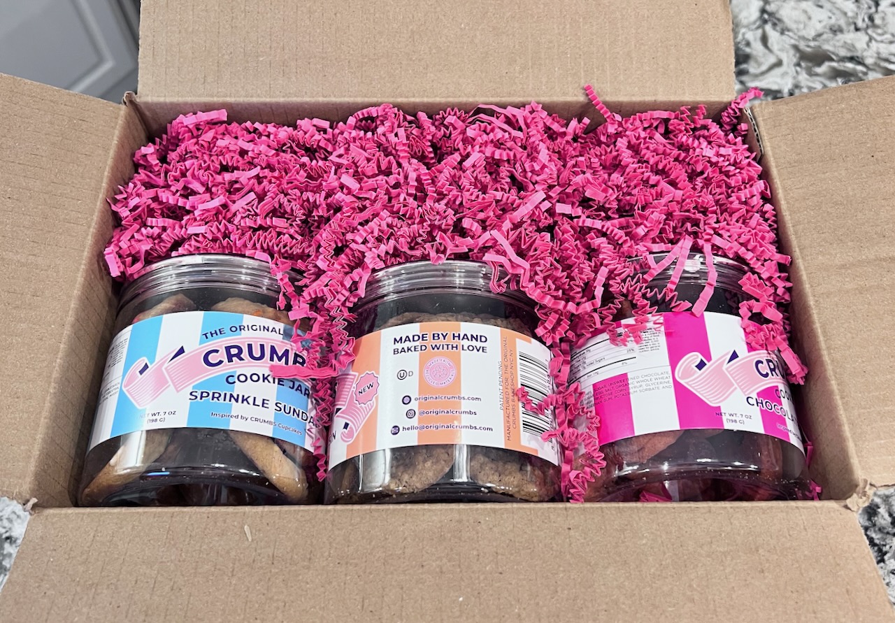The Original CRUMBS Bakeshop Cupcake & Cookie Review - 2 Little Rosebuds