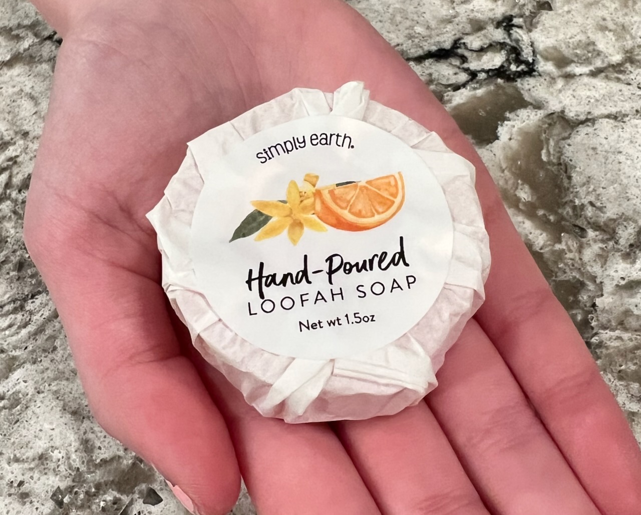 Simply Earth DIY Loofah Melt & Pour Soap Kit Review - 2 Little Rosebuds